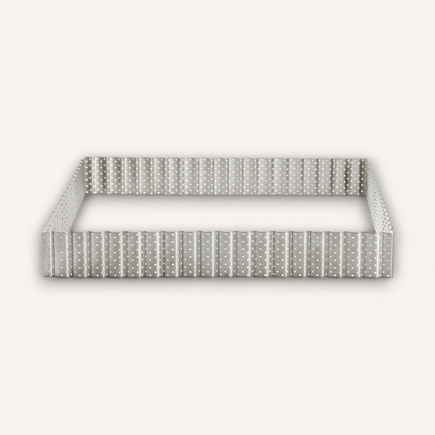 Perforated Fluted Square Tart Ring 3031.23 | de Buyer USA
